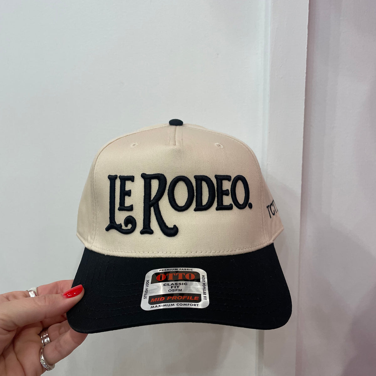 Le Rodeo – The Collection TX